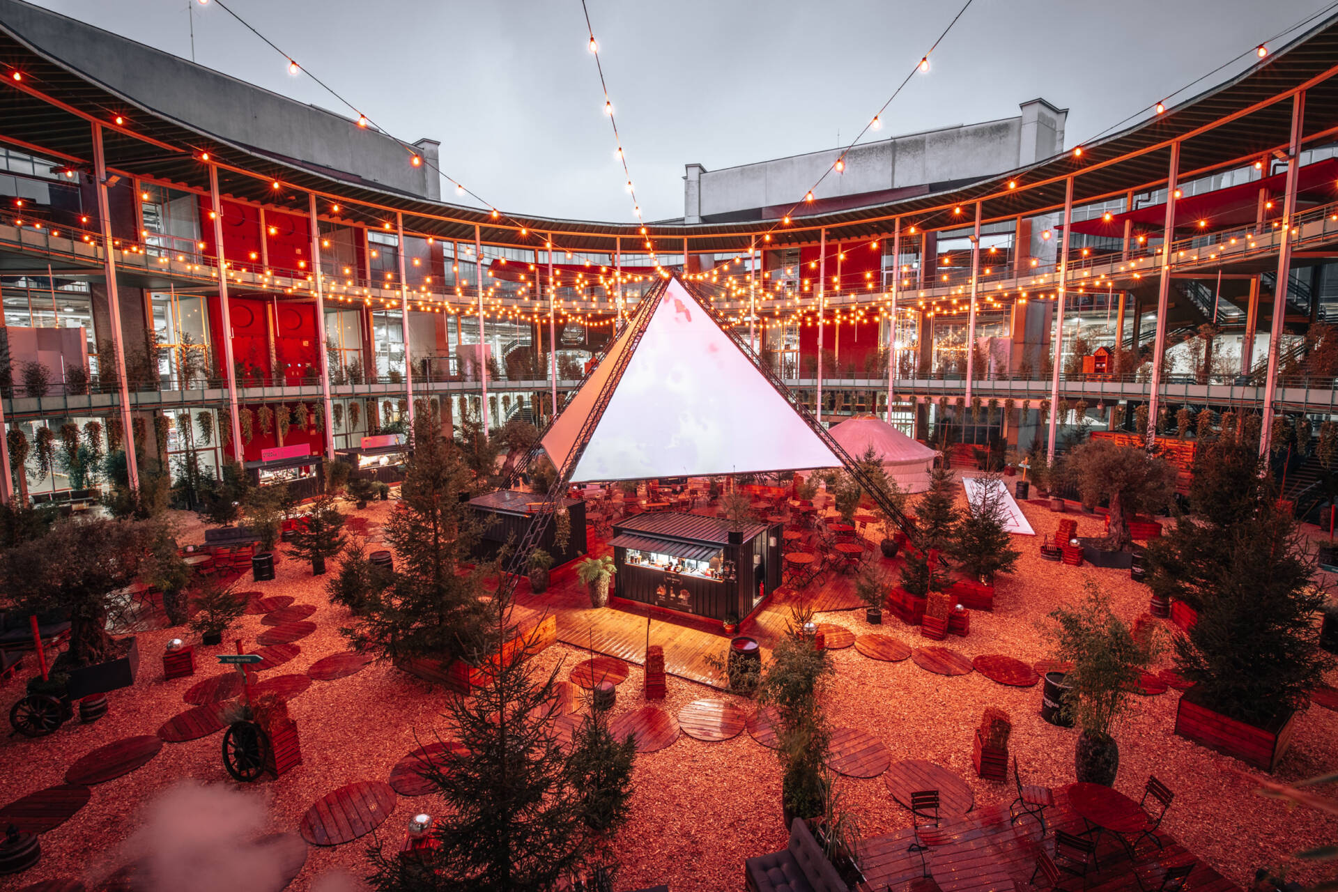 Bambusnest - Messe und Congress Center Basel